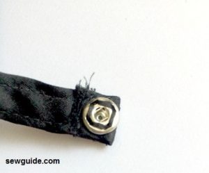 How To Hide Bra Straps - DIY BRA STRAP HOLDER (3 Easy Tutorials ...